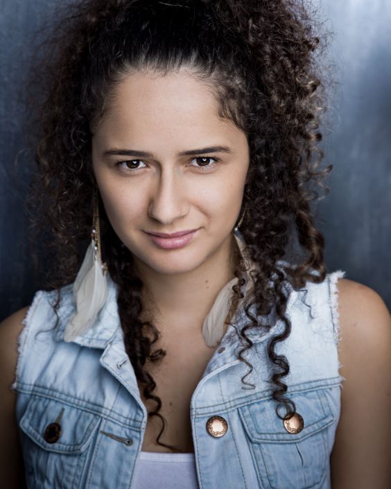 Web-1-22 – Kim Hardy Actors Headshots